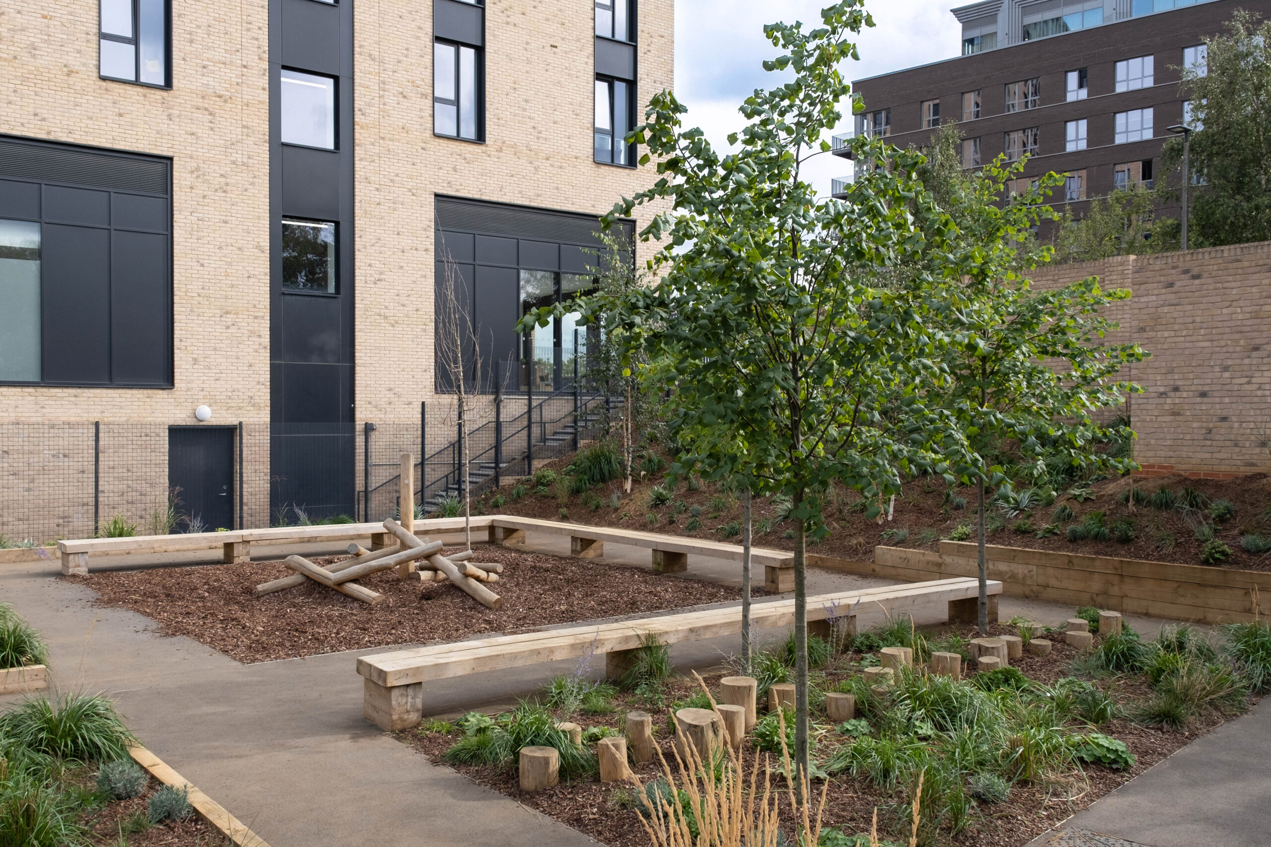 Maylim - Projects | Greenford Quay - Lyons Dock